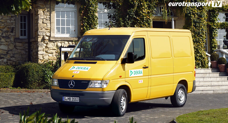 Fahrzeuge : Oldtimer - Eurotransport